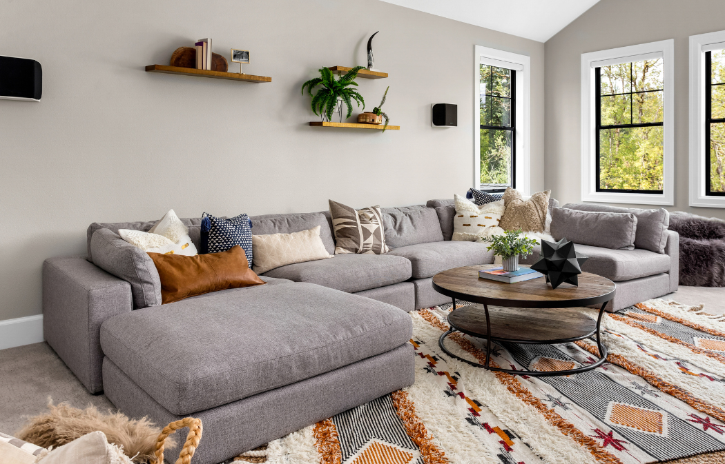 Small Space, Big Style: Tips for Decorating Small Living Space